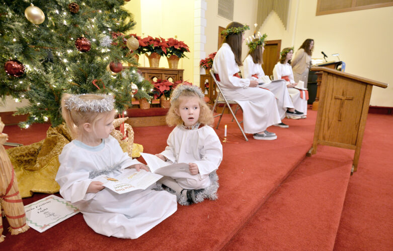 Stealing the show | News, Sports, Jobs - The Freeman Journal